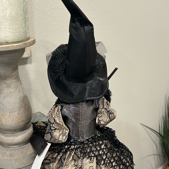 Rachel Zoe | Holiday | Halloween Rachel Zoe Witch Doll Elf Sitter Green ...